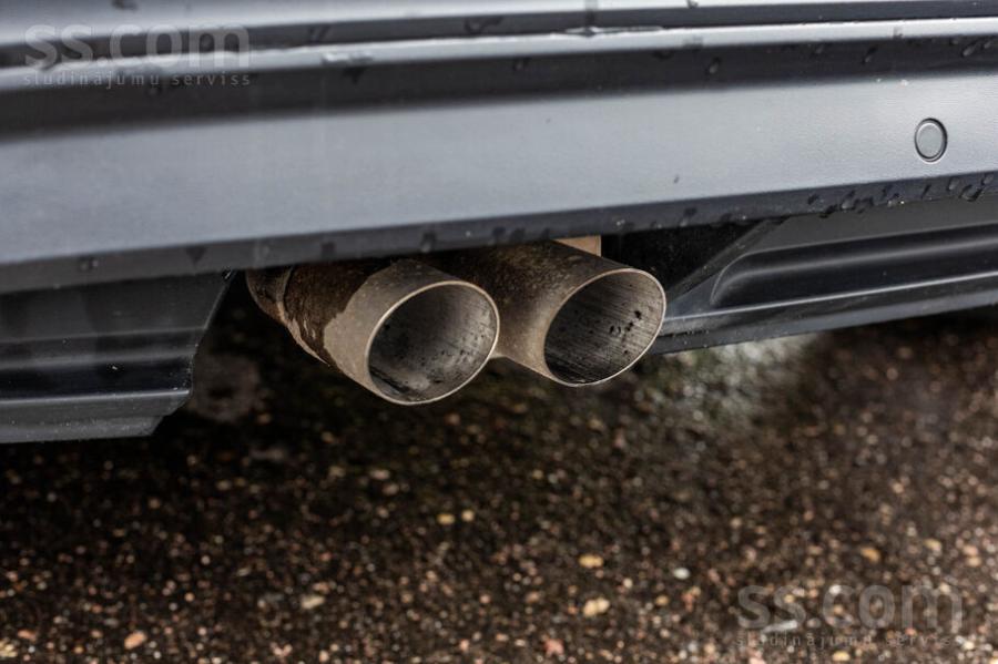 Pelēks Volkswagen Tiguan 2018 Rīga, ar dzinēja tilpumu 2.00 L un nobraukumu 144 tūkst. km par 15990 €, foto 30 vietnē AUTOMOTO.COM.LV