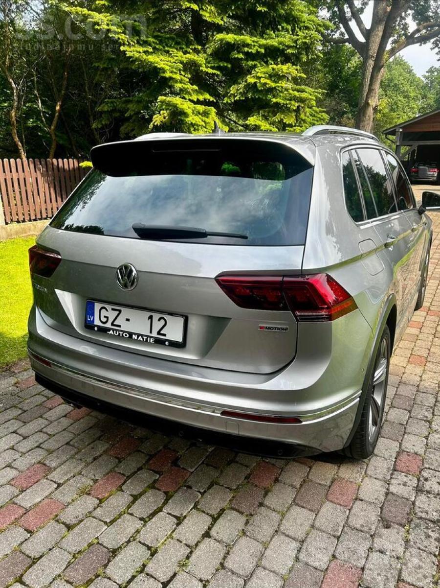 Pelēks Volkswagen Tiguan 2018 Rīga, ar dzinēja tilpumu 1.40 L un nobraukumu 194 tūkst. km par 18500 €, foto 5 vietnē AUTOMOTO.COM.LV