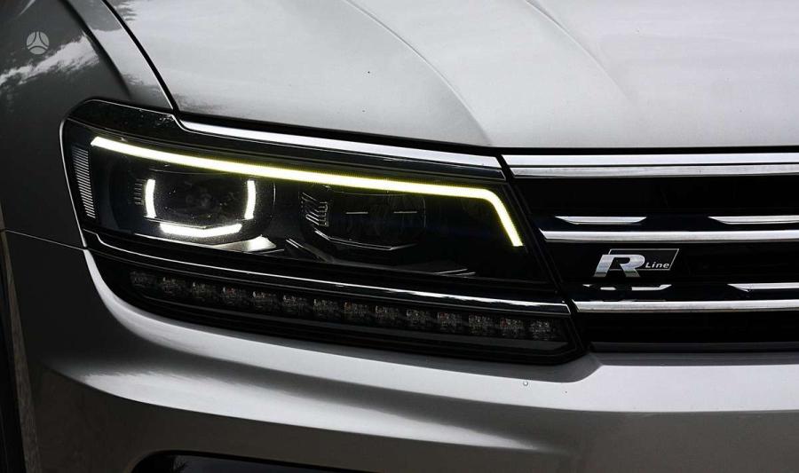 Pelēks Volkswagen Tiguan 2018 Kretinga, ar dzinēja tilpumu 1.97 L un nobraukumu 180 tūkst. km par 21999 €, foto 6 vietnē AUTOMOTO.COM.LV