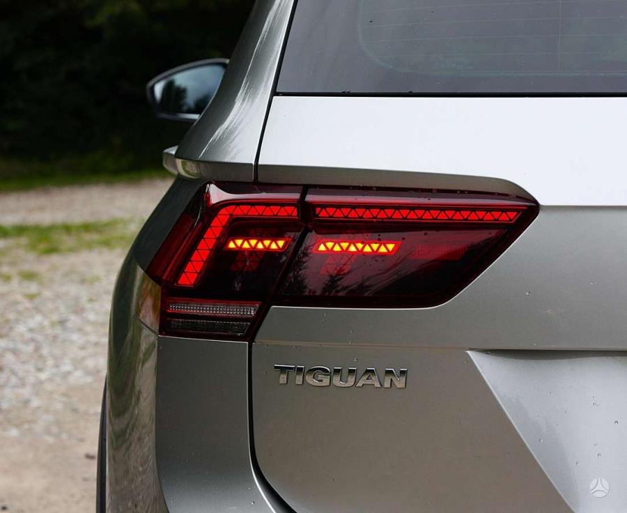 Pelēks Volkswagen Tiguan 2018 Kretinga, ar dzinēja tilpumu 1.97 L un nobraukumu 180 tūkst. km par 21999 €, foto 17 vietnē AUTOMOTO.COM.LV