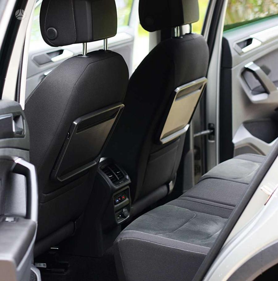 Pelēks Volkswagen Tiguan 2018 Kretinga, ar dzinēja tilpumu 1.97 L un nobraukumu 180 tūkst. km par 21999 €, foto 29 vietnē AUTOMOTO.COM.LV