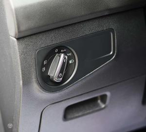 Pelēks Volkswagen Tiguan 2018 Kretinga, ar dzinēja tilpumu 1.97 L un nobraukumu 180 tūkst. km par 21999 €, foto 30 vietnē AUTOMOTO.COM.LV