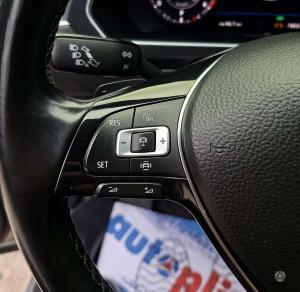 Pelēks Volkswagen Tiguan 2018 Kretinga, ar dzinēja tilpumu 1.97 L un nobraukumu 180 tūkst. km par 21999 €, foto 35 vietnē AUTOMOTO.COM.LV