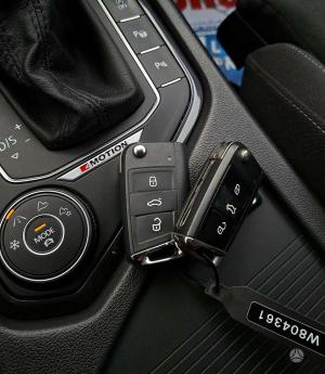 Pelēks Volkswagen Tiguan 2018 Kretinga, ar dzinēja tilpumu 1.97 L un nobraukumu 180 tūkst. km par 21999 €, foto 47 vietnē AUTOMOTO.COM.LV