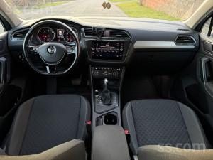 Pelēks Volkswagen Tiguan 2018 Valmiera, ar dzinēja tilpumu 2.00 L un nobraukumu 392 tūkst. km par 9800 €, foto 14 vietnē AUTOMOTO.COM.LV