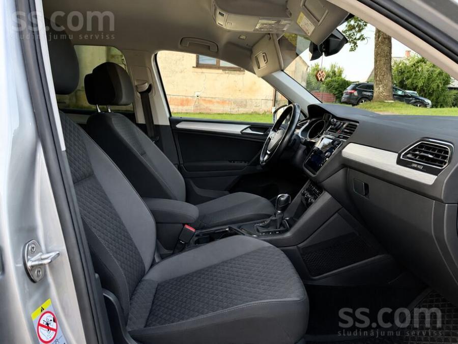 Pelēks Volkswagen Tiguan 2018 Valmiera, ar dzinēja tilpumu 2.00 L un nobraukumu 392 tūkst. km par 9800 €, foto 30 vietnē AUTOMOTO.COM.LV