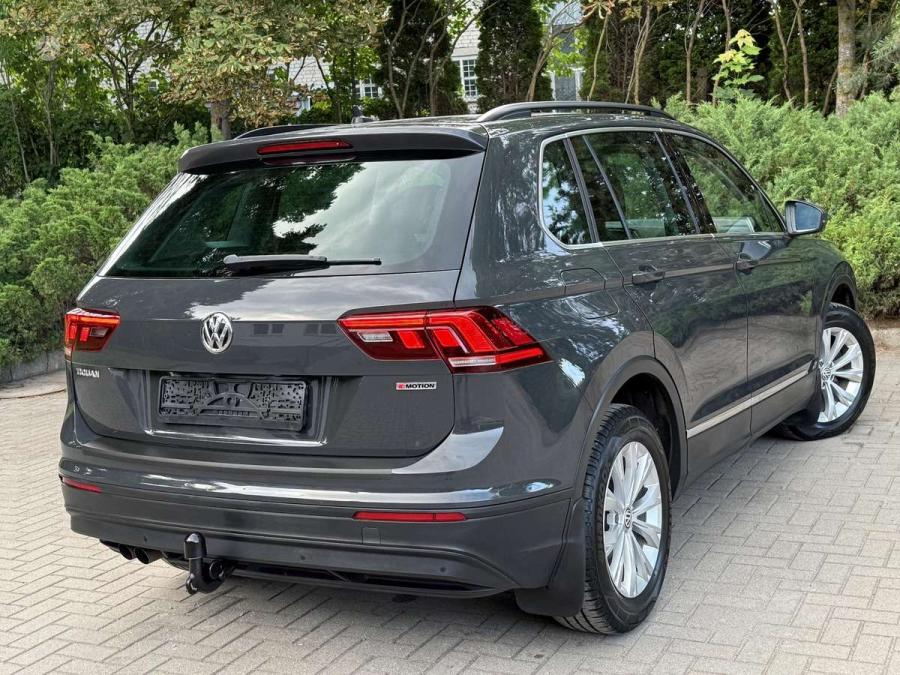 Pelēks Volkswagen Tiguan 2018 Prienai, ar dzinēja tilpumu 1.97 L un nobraukumu 243 tūkst. km par 13500 €, foto 16 vietnē AUTOMOTO.COM.LV
