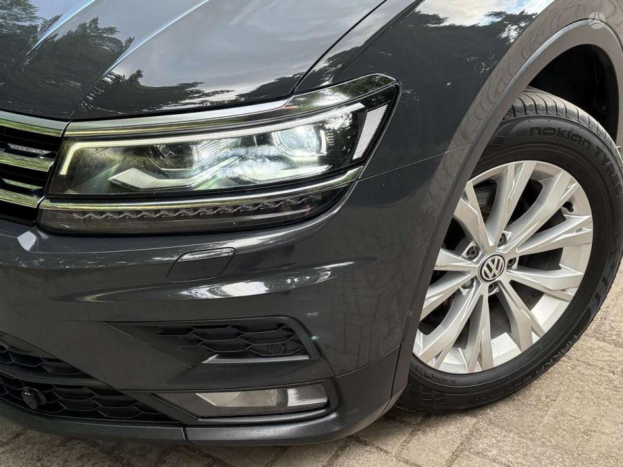 Pelēks Volkswagen Tiguan 2018 Prienai, ar dzinēja tilpumu 1.97 L un nobraukumu 243 tūkst. km par 13500 €, foto 20 vietnē AUTOMOTO.COM.LV