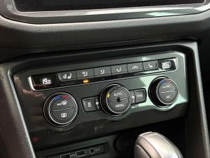 Pelēks Volkswagen Tiguan 2018 Prienai, ar dzinēja tilpumu 1.97 L un nobraukumu 243 tūkst. km par 13500 €, foto 40 vietnē AUTOMOTO.COM.LV