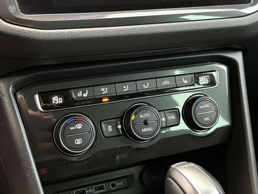 Pelēks Volkswagen Tiguan 2018 Prienai, ar dzinēja tilpumu 1.97 L un nobraukumu 243 tūkst. km par 13500 €, foto 40 vietnē AUTOMOTO.COM.LV