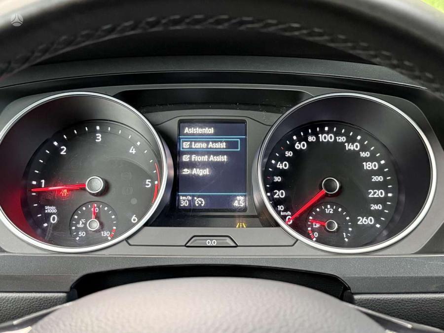 Pelēks Volkswagen Tiguan 2018 Prienai, ar dzinēja tilpumu 1.97 L un nobraukumu 243 tūkst. km par 13500 €, foto 42 vietnē AUTOMOTO.COM.LV