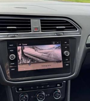 Grey Volkswagen Tiguan 2018 in Telschi, with an engine capacity of 2.00 L and mileage of 253 thousand km for 15290 €, photo 26 on AUTOMOTO.COM.LV