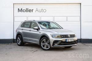 Grey Volkswagen Tiguan 2018 in Riga, with an engine capacity of 2.00 L and mileage of 147 thousand km for 20950 €, photo 3 on AUTOMOTO.COM.LV