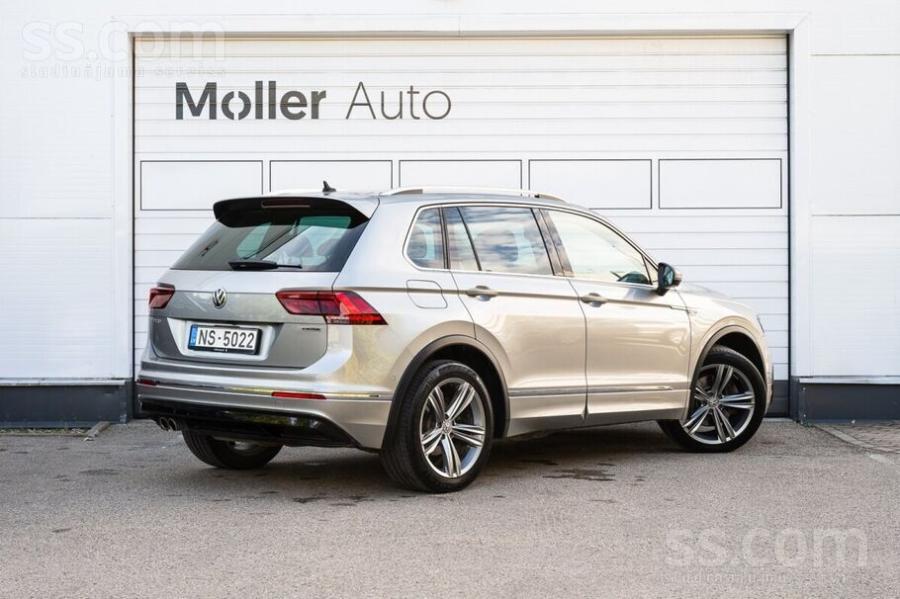Grey Volkswagen Tiguan 2018 in Riga, with an engine capacity of 2.00 L and mileage of 147 thousand km for 20950 €, photo 5 on AUTOMOTO.COM.LV