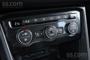 Grey Volkswagen Tiguan 2018 in Riga, with an engine capacity of 2.00 L and mileage of 147 thousand km for 20950 €, photo 16 on AUTOMOTO.COM.LV