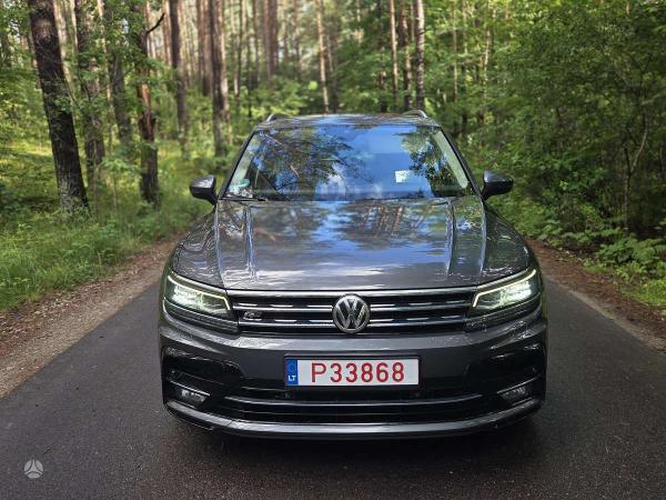 Volkswagen Tiguan 2018 Viļņa vietnē Pelēks Volkswagen Tiguan 2018 Viļņa, ar dzinēja tilpumu 1.97 L un nobraukumu 295 tūkst. km par 16200 €, foto 3 vietnē AUTOMOTO.COM.LV
