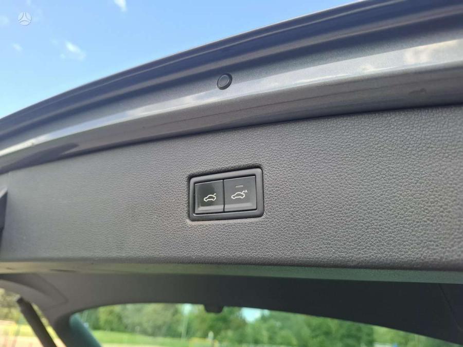 Pelēks Volkswagen Tiguan 2018 Prienai, ar dzinēja tilpumu 2.00 L un nobraukumu 241 tūkst. km par 14150 €, foto 19 vietnē AUTOMOTO.COM.LV