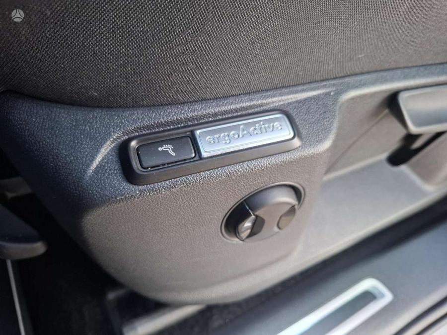 Pelēks Volkswagen Tiguan 2018 Prienai, ar dzinēja tilpumu 2.00 L un nobraukumu 241 tūkst. km par 14150 €, foto 24 vietnē AUTOMOTO.COM.LV