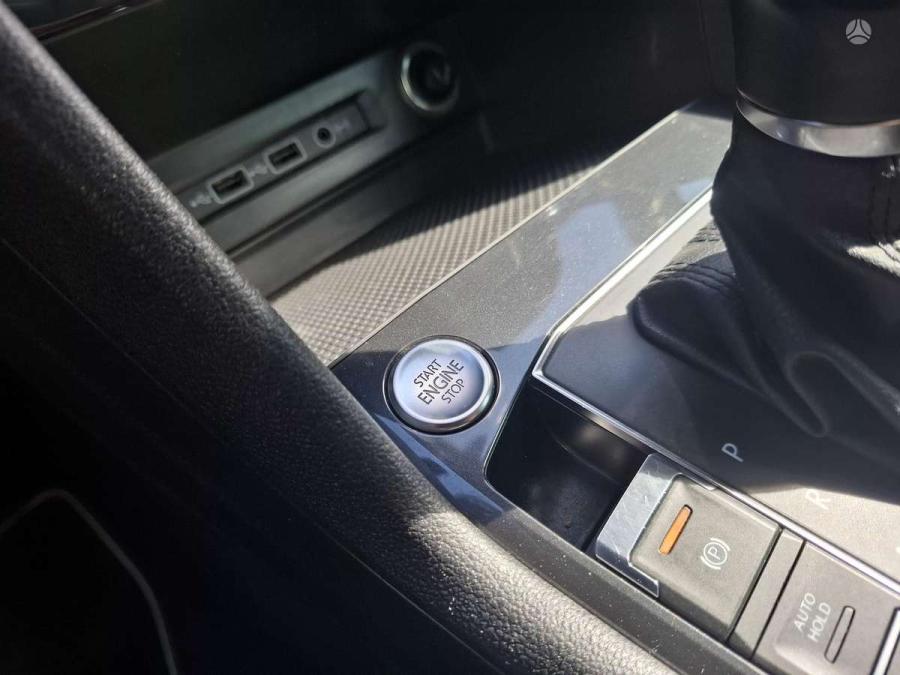Pelēks Volkswagen Tiguan 2018 Prienai, ar dzinēja tilpumu 2.00 L un nobraukumu 241 tūkst. km par 14150 €, foto 26 vietnē AUTOMOTO.COM.LV