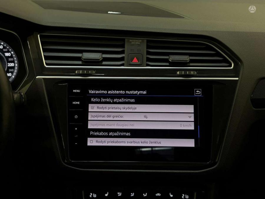 Pelēks Volkswagen Tiguan 2018 Viļņa, ar dzinēja tilpumu 1.97 L un nobraukumu 159 tūkst. km par 19290 €, foto 28 vietnē AUTOMOTO.COM.LV