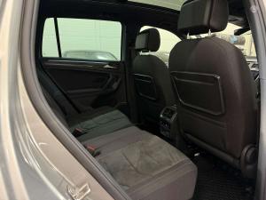 Pelēks Volkswagen Tiguan 2018 Viļņa, ar dzinēja tilpumu 1.97 L un nobraukumu 159 tūkst. km par 19290 €, foto 32 vietnē AUTOMOTO.COM.LV