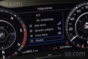 Grey Volkswagen Tiguan 2018 in Valmiera, with an engine capacity of 2.00 L and mileage of 232 thousand km for 18500 €, photo 21 on AUTOMOTO.COM.LV