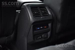 Grey Volkswagen Tiguan 2018 in Valmiera, with an engine capacity of 2.00 L and mileage of 232 thousand km for 18500 €, photo 25 on AUTOMOTO.COM.LV