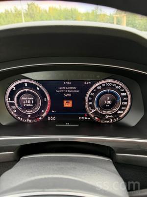 Grey Volkswagen Tiguan 2018 in Jelgava, with an engine capacity of 2.00 L and mileage of 170 thousand km for 18500 €, photo 12 on AUTOMOTO.COM.LV