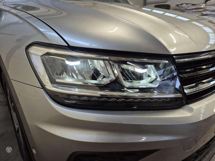 Pelēks Volkswagen Tiguan 2018 Raseiniai, ar dzinēja tilpumu 1.97 L un nobraukumu 213 tūkst. km par 12700 €, foto 15 vietnē AUTOMOTO.COM.LV