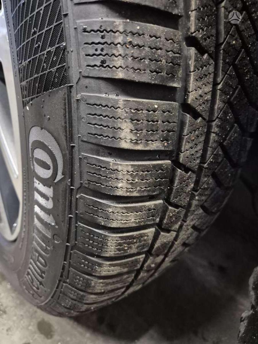 Pelēks Volkswagen Tiguan 2018 Raseiniai, ar dzinēja tilpumu 1.97 L un nobraukumu 213 tūkst. km par 12700 €, foto 18 vietnē AUTOMOTO.COM.LV