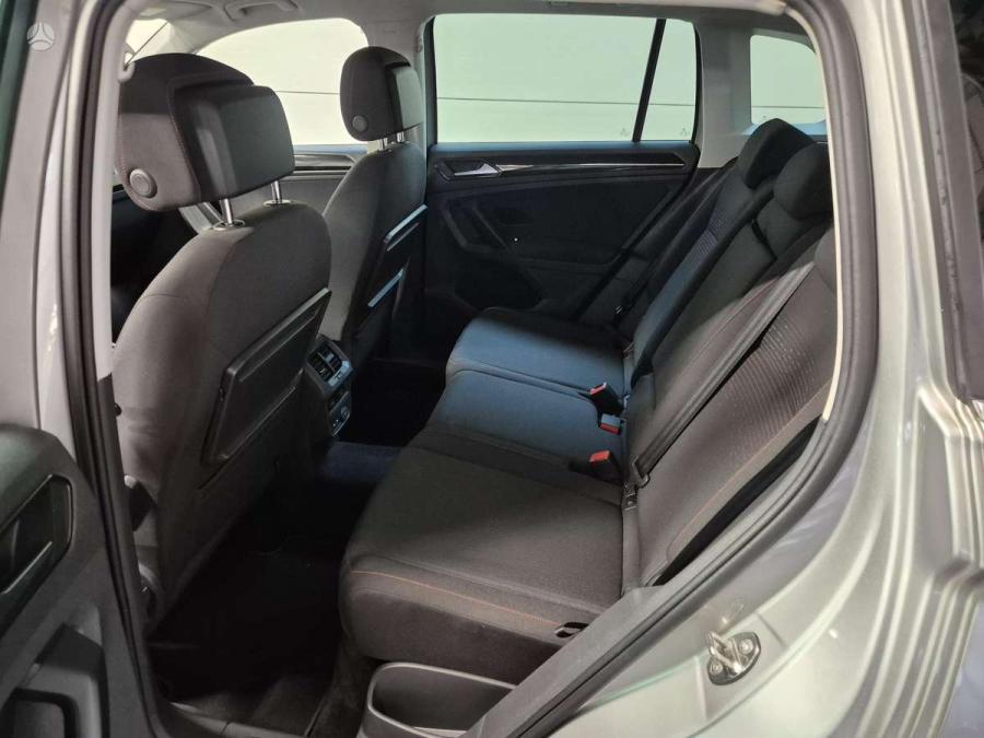 Pelēks Volkswagen Tiguan 2018 Raseiniai, ar dzinēja tilpumu 1.97 L un nobraukumu 213 tūkst. km par 12700 €, foto 29 vietnē AUTOMOTO.COM.LV