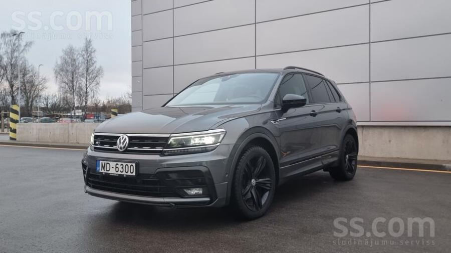 Grey Volkswagen Tiguan 2019 in Riga, with an engine capacity of 2.00 L and mileage of 67 thousand km for 27500 €, photo 2 on AUTOMOTO.COM.LV