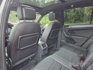 Grey Volkswagen Tiguan 2019 in Riga, with an engine capacity of 2.00 L and mileage of 63 thousand km for 27500 €, photo 22 on AUTOMOTO.COM.LV