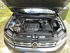 Grey Volkswagen Tiguan 2019 in Vilnius, with an engine capacity of 2.00 L and mileage of 72 thousand km for 15900 €, photo 10 on AUTOMOTO.COM.LV