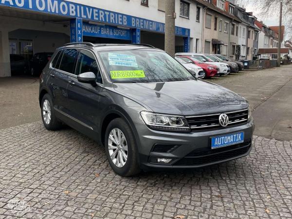 Grey Volkswagen Tiguan 2019 in Kaunas, with an engine capacity of 0.00 L and mileage of 83 thousand km for 25387 €, photo 1 on AUTOMOTO.COM.LV