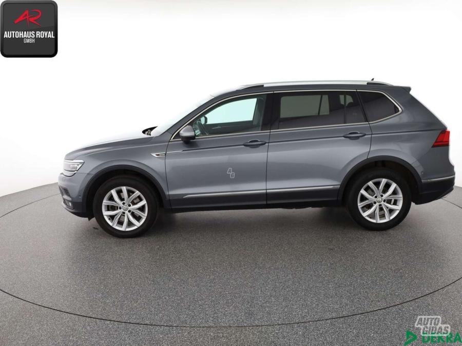 Grey Volkswagen Tiguan 2019 in Kaunas, with an engine capacity of 2.00 L and mileage of 86 thousand km for 30290 €, photo 2 on AUTOMOTO.COM.LV