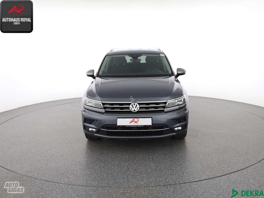 Grey Volkswagen Tiguan 2019 in Kaunas, with an engine capacity of 2.00 L and mileage of 86 thousand km for 30290 €, photo 8 on AUTOMOTO.COM.LV