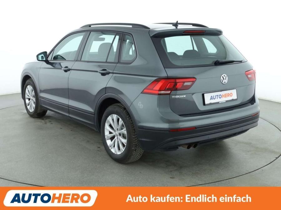 Pelēks Volkswagen Tiguan 2019 Kauņa, ar dzinēja tilpumu 1.50 L un nobraukumu 84 tūkst. km par 24810 €, foto 4 vietnē AUTOMOTO.COM.LV
