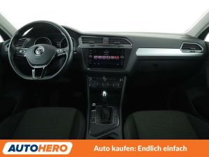 Pelēks Volkswagen Tiguan 2019 Kauņa, ar dzinēja tilpumu 1.50 L un nobraukumu 84 tūkst. km par 24810 €, foto 12 vietnē AUTOMOTO.COM.LV