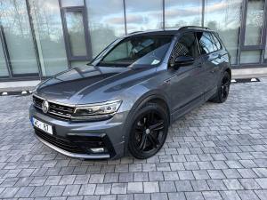 Grey Volkswagen Tiguan 2019 in Riga, with an engine capacity of 2.00 L and mileage of 270 thousand km for 19400 €, photo  on AUTOMOTO.COM.LV
