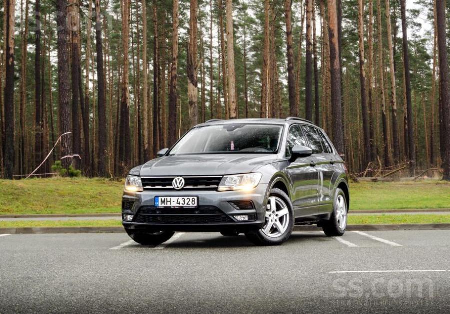 Pelēks Volkswagen Tiguan 2019 Rīga, ar dzinēja tilpumu 2.00 L un nobraukumu 57 tūkst. km par 18190 €, foto 1 vietnē AUTOMOTO.COM.LV