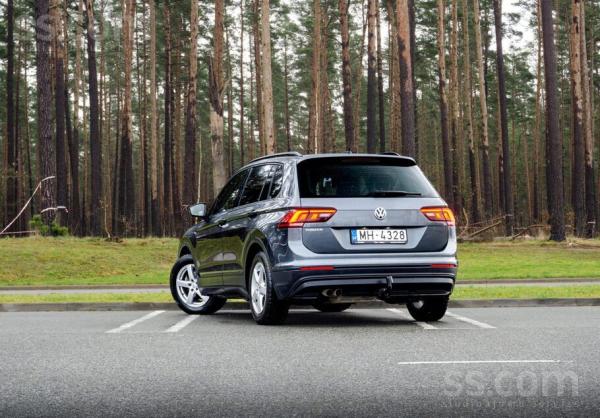 Pelēks Volkswagen Tiguan 2019 Rīga, ar dzinēja tilpumu 2.00 L un nobraukumu 57 tūkst. km par 18190 €, foto 8 vietnē AUTOMOTO.COM.LV