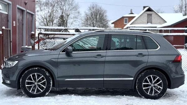 Grey Volkswagen Tiguan 2019 in Ukmerge, with an engine capacity of 1.50 L and mileage of 202 thousand km for 16750 €, photo 7 on AUTOMOTO.COM.LV