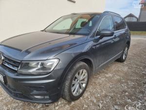 Grey Volkswagen Tiguan 2019 in Avizieniai, with an engine capacity of 2.00 L and mileage of 316 thousand km for 13900 €, photo 2 on AUTOMOTO.COM.LV
