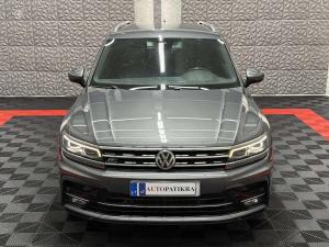 Grey Volkswagen Tiguan 2019 in Kaunas, with an engine capacity of 1.97 L and mileage of 142 thousand km for 22800 €, photo 4 on AUTOMOTO.COM.LV