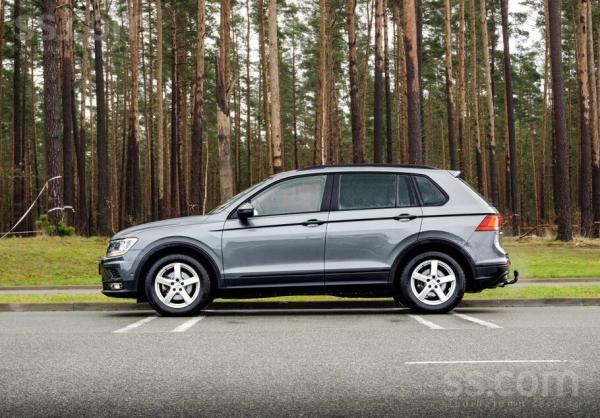 Grey Volkswagen Tiguan 2019 in Riga, with an engine capacity of 2.00 L and mileage of 57 thousand km for 18190 €, photo 4 on AUTOMOTO.COM.LV