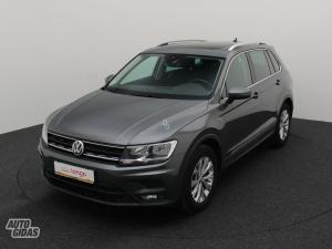Grey Volkswagen Tiguan 2019 in Vilnius, with an engine capacity of 2.00 L and mileage of 149 thousand km for 19999 €, photo  on AUTOMOTO.COM.LV