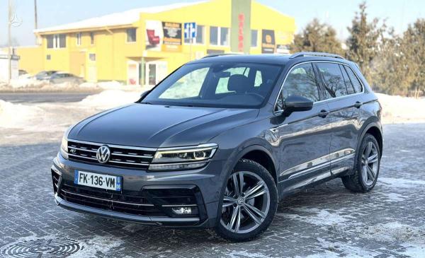 Grey Volkswagen Tiguan 2019 in Taurage, with an engine capacity of 1.97 L and mileage of 228 thousand km for 18700 €, photo 7 on AUTOMOTO.COM.LV