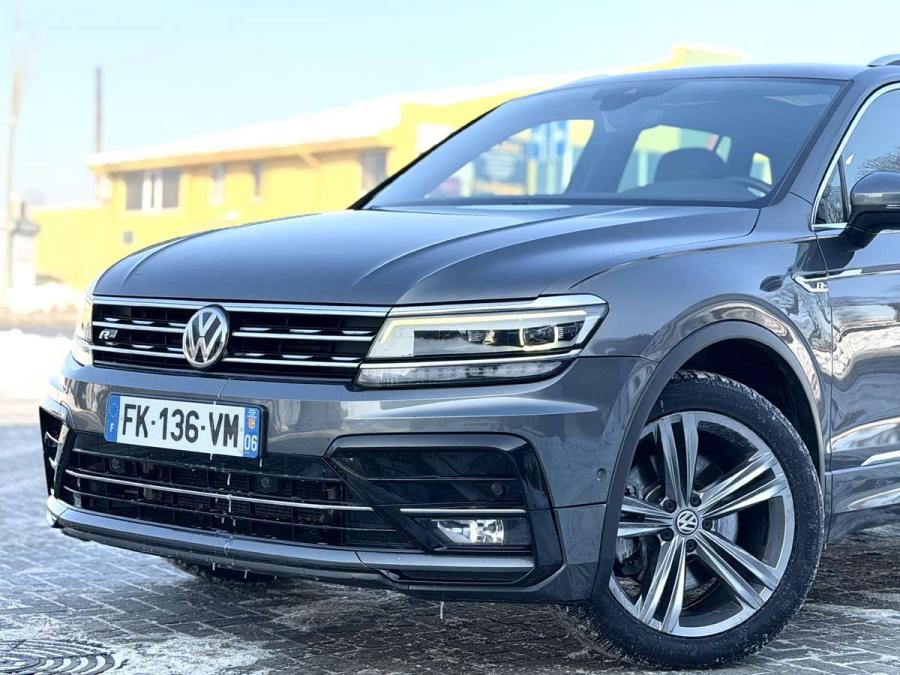 Pelēks Volkswagen Tiguan 2019 Tauragė, ar dzinēja tilpumu 1.97 L un nobraukumu 228 tūkst. km par 18700 €, foto 8 vietnē AUTOMOTO.COM.LV