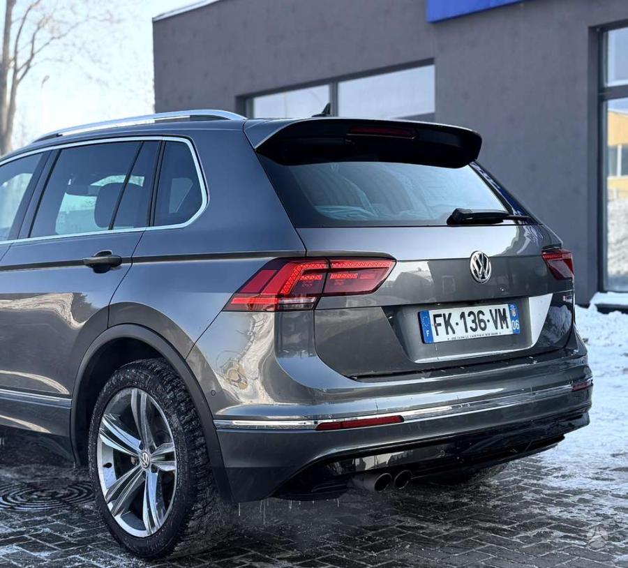 Pelēks Volkswagen Tiguan 2019 Tauragė, ar dzinēja tilpumu 1.97 L un nobraukumu 228 tūkst. km par 18700 €, foto 19 vietnē AUTOMOTO.COM.LV